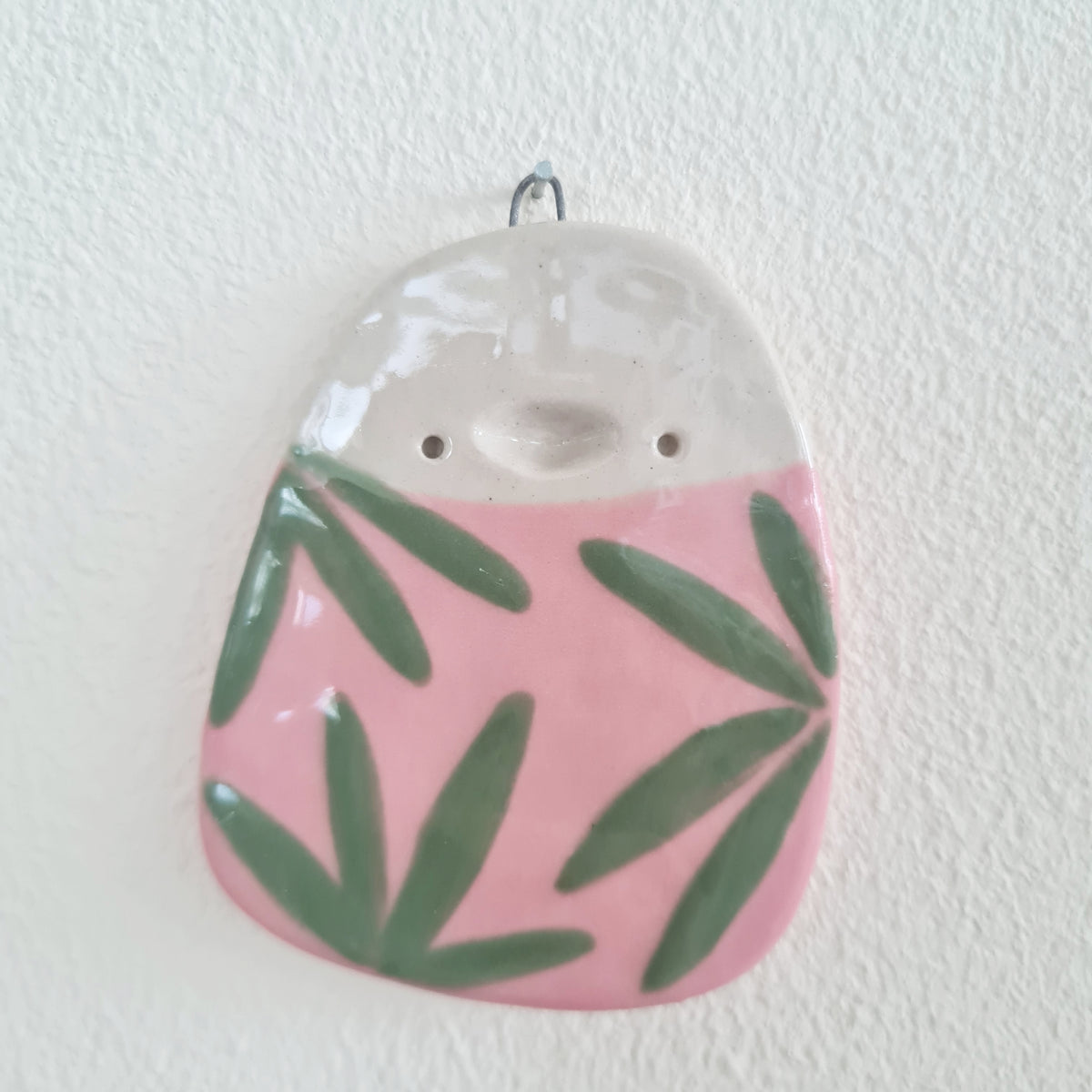 Wall Potato nr. 54 – The Pottery Parade