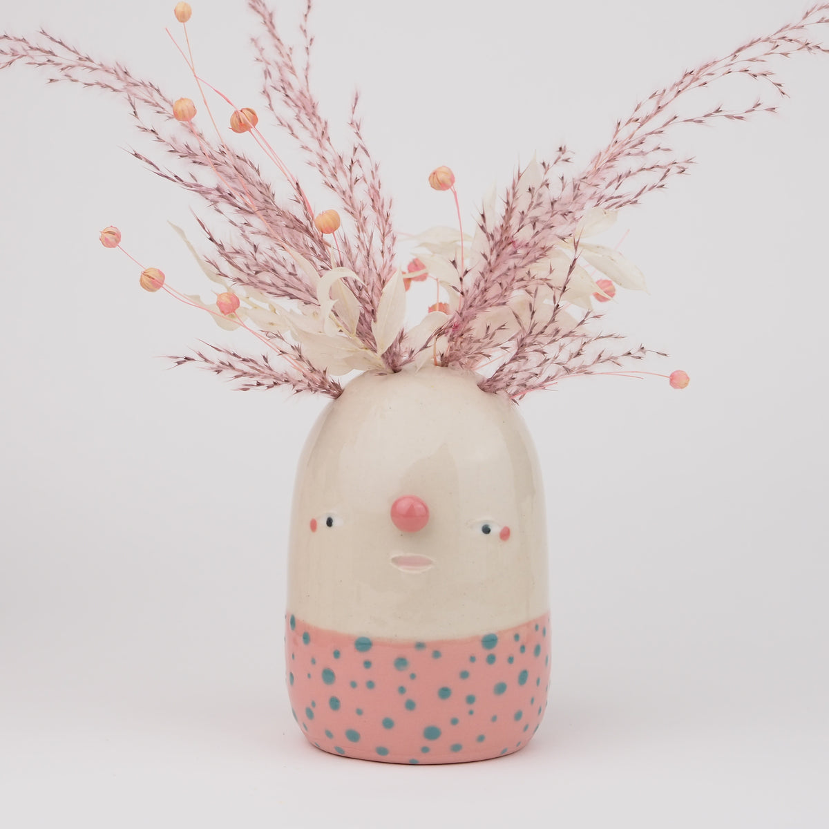 Polly the Vase – The Pottery Parade