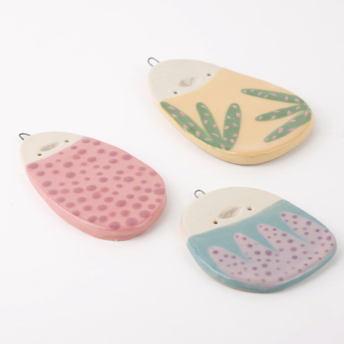 Wall Potato nr. 67 – The Pottery Parade