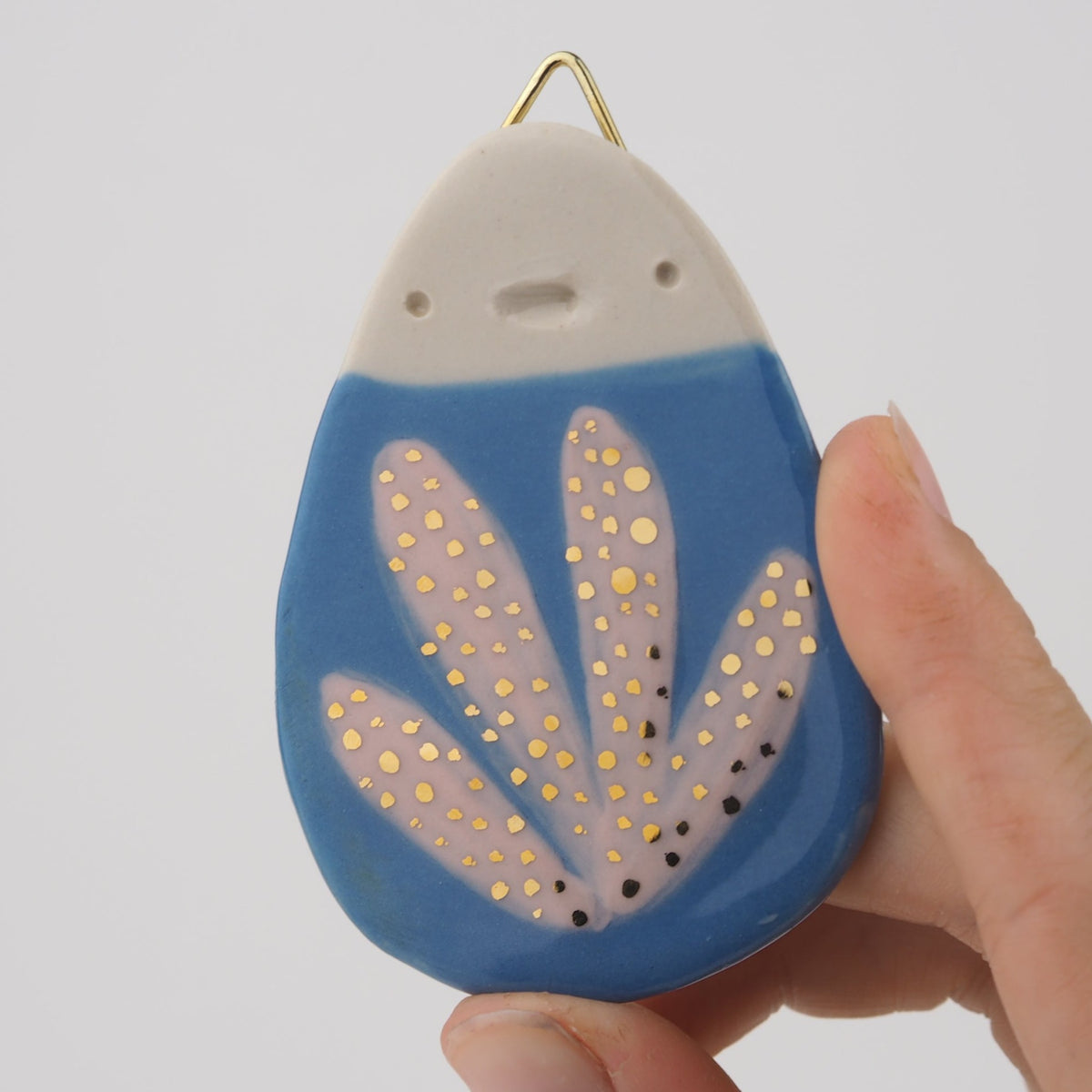 Wall Potato nr. 7 – The Pottery Parade